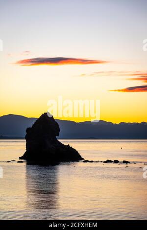 Fifeshire Rock, Nelson, New Zealand Stock Photo - Alamy