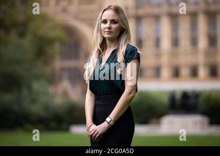 Lissie Harper, the widow of PC Andrew Harper, arrives in Downing Street ...