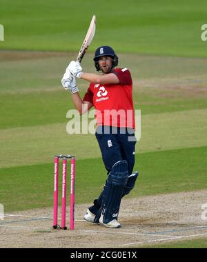 England’s Dawid Malan bats Stock Photo - Alamy