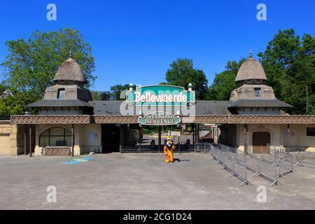 Lion mascotte of the animal theme park Bellewaerde in Zonnebeke (Ypres ...