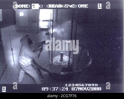 Millennium Dome Diamond Robbery November 2000 The scene inside the Dome ...