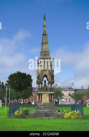 Village Green and Leyden Monument, Denholm, Scottish Borders Stock ...