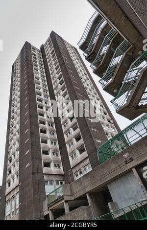 Petticoat Tower, Middlesex Street Estate, Aldgate, City of London Stock ...