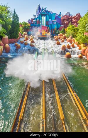 Dudley Do Right Ripsaw Falls Stock Photo - Alamy