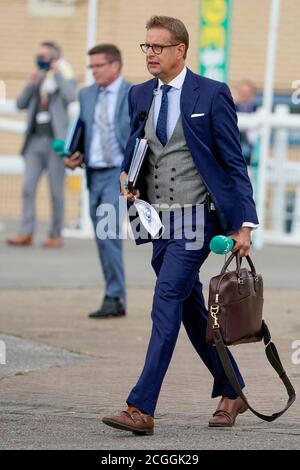 ITV Racing presenter Ed Chamberlin (right) and pundits Hayley Turner ...