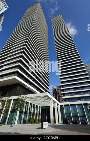 Wardian Hobart Building, Marsh Wall, Canary Wharf, East London, United ...