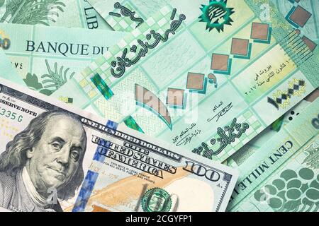 Lebanese pounds (Lebanese lira) and US dollar bills Stock Photo - Alamy