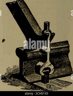 Bending on a shackle Stock Photo - Alamy