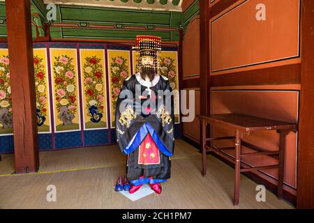 South korean room divider or screen with painted flowers Stock Photo ...