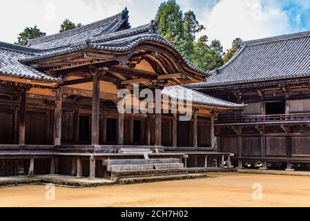 Jogyodo building, Shoshazan Engyoji temple of the Tendai sect, Himeji ...