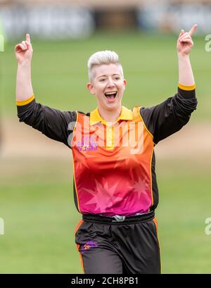 Clare Boycott bowling for Central Sparks against Thunder in a Rachael ...