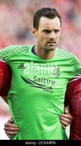 Aberdeen goalkeeper Joe Lewis Stock Photo - Alamy