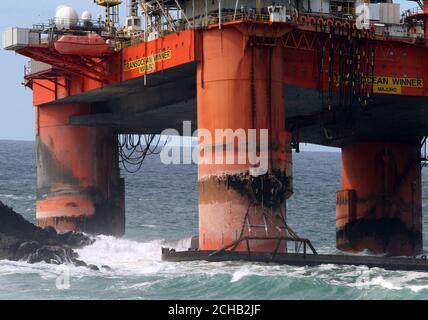 The 17000-tonne drilling rig Transocean Winnerafter it ran aground at ...