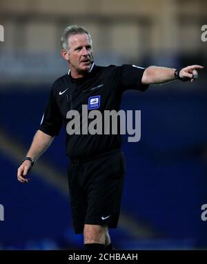 Referee Mark Heywood Stock Photo - Alamy