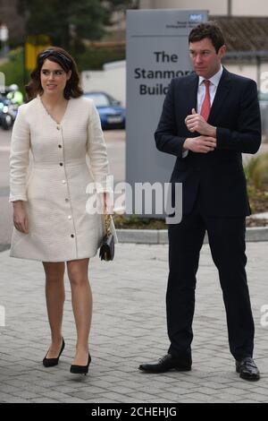 Princess Eugenie and Jack Brooksbank arrive at Westminster Abbey ...