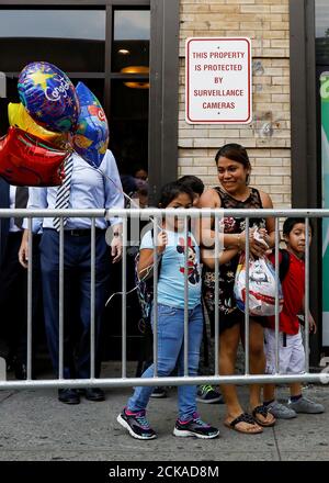 Yeni Gonzalez, a Guatemalan mother who was separated from her three ...