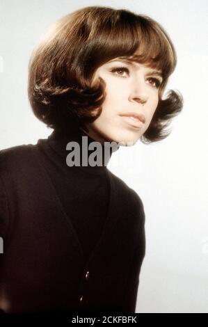 ALEXANDRA, Portrait von 1967. Grimm Portrait, Musik, Sängerin, Schlager ...