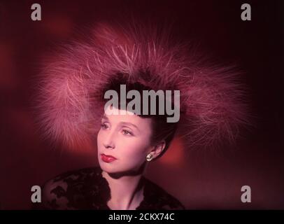 GOOGIE WITHERS ACTRESS (1947 Stock Photo - Alamy