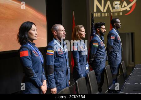 Hilary Swank, "Away" (2020) Credit: Netflix / The Hollywood Archive ...