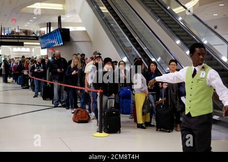 Main Security Checkpoint at Atlanta International Airport in Atlanta ...