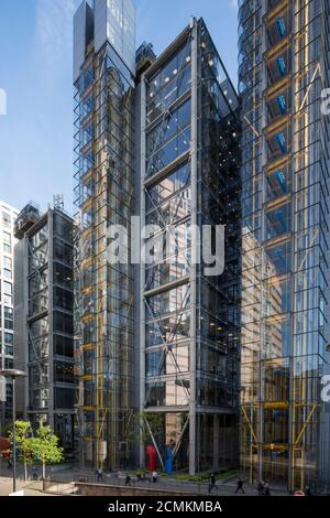Reflection of London Wall 88 in the building on Staining Lane from the ...
