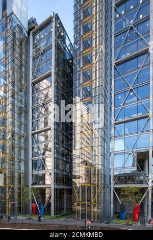 Reflection of London Wall 88 in the building on Staining Lane from the ...