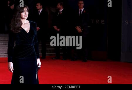 Monica Bellucci at the World Premiere of new James Bond film, 'Spectre ...