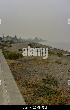 Smoke from wildfires blankets Alki Beach in West Seatt;e.Washington ...