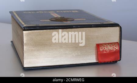 The Holy Bible, special edition with golden pages and exclusive ...