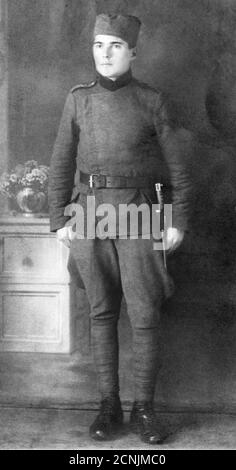Yugoslavian soldier WW2 Stock Photo - Alamy