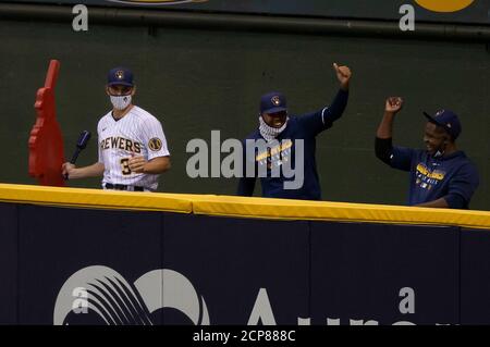 Milwaukee, WI, USA. 18th Sep, 2020. Milwaukee Brewers catcher Jacob ...