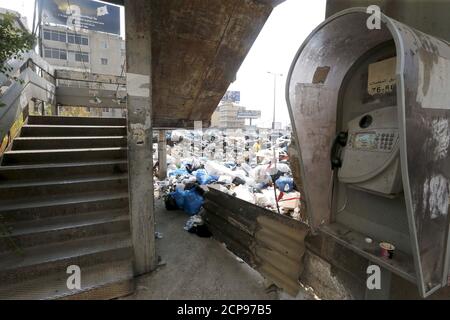 trash piles in the street of Beirut Lebanon Stock Photo - Alamy