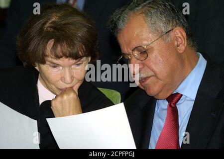 Danielle Mitterrand the former French first lady visits Chile and ...