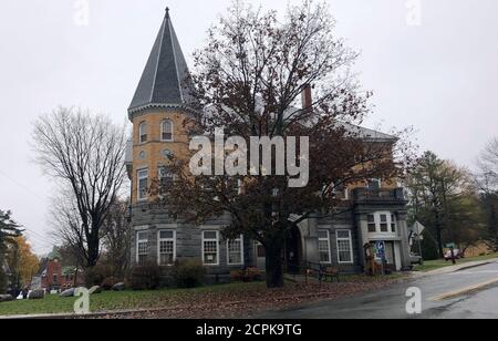 Haskell Free Library and Opera House from Stanstead view side, on Derby ...