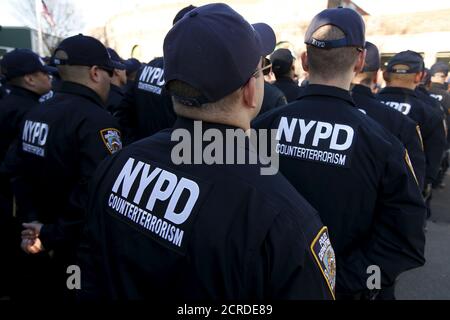 NYPD unit Anti-terrorism counterterrorism Police officers carrying ...
