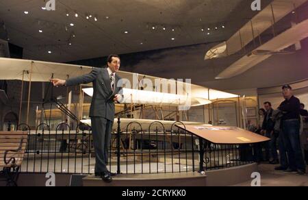 The original 1903 Wright Flyer on display in the Science Museum, London ...