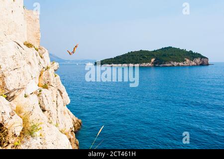 Cafe Buza, aka Buza Bar, Dubrovnik, Croatia Stock Photo - Alamy