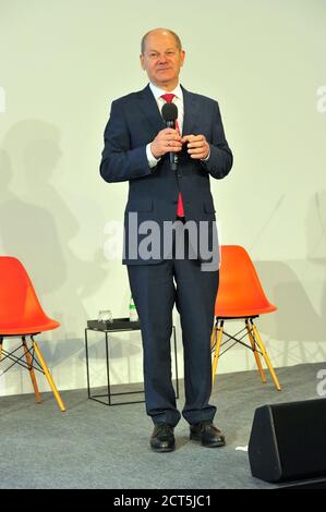 Bad Saarow, Deutschland. 21st Sep, 2020. Anna Herrhausen (Alfred ...