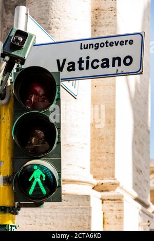 Vatican road sign and traffic light Stock Photo - Alamy