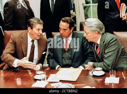 US PRESIDENT RONALD REAGAN meets with Afghan Mujahideen leaders in the ...