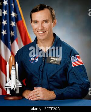 Official portrait of astronaut Carl E. Walz Stock Photo - Alamy