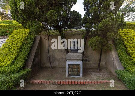 The bust of Shen Baozhen in Eternal Golden Castle in Anping, Tainan ...