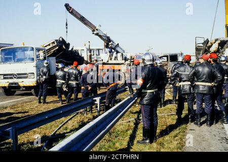 Dramatic car crash on A7 motorway, Taponas, France Stock Photo - Alamy