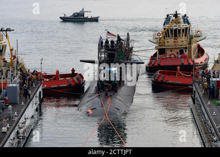 US Navy Submarine Drydock Stock Photo - Alamy