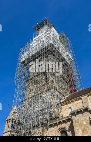 60m high Notre Dame church tower covered in scaffolding - La ...