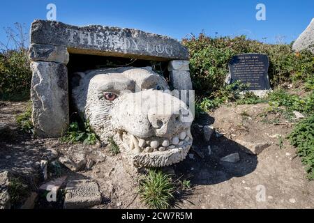 Sculpture of The Roy Dog by artist Damien Briggs carved out of Portland ...