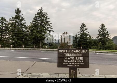 Tennessee - North Carolina state line. The sign in Smoky Mountains by ...