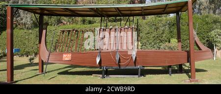 Solar Barque of Khufu in Giza in Cairo Egypt Stock Photo - Alamy