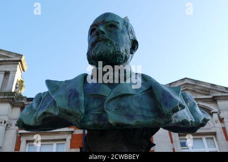 Bust of Sir Henry Tate in front of Tate Library, Brixton Stock Photo ...
