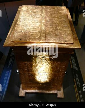 Gilded wooden shrine with depictions of Tutankhamun and Ankhesenamun ...